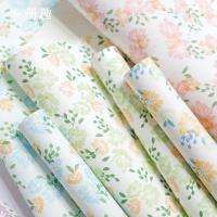 China Personalized Dainty Blossom Patterned Wrap 35*50cm Customized Color Option for sale