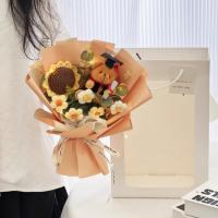 China Graduation Bear Sunflower Knit Bouquet Set Creative Handmade Gift Yarn Flower Gift for Teachers Birthday Gift for sale