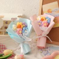China Handmade Puff Stitch Mini Knit Bouquet Cute Yarn Flower Gift for Her Bestie’s Birthday/Valentine’s Day for sale