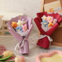 China Handmade Puff Stitch Mini Knit Bouquet Cute Yarn Flower Gift for Her Bestie’s Birthday/Valentine’s Day for sale