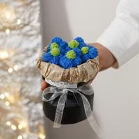 China 11x13cm Mini Flower Bouquet Knitted Puff Bouquet Finished Product Artificial Flowers in Multiple Color for Mother's Day for sale