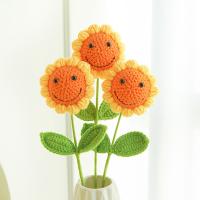 China 10x43cm Handmade Knitted Sunflower with Smiling Face Variety Sunflower Teacher's Day Artificial Flower Gift for sale