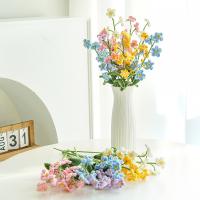 China 7x44cm Handmade Knitted Forget-Me-Not Bouquet Crochet Artificial Flower Arrangement with Multiple Color for sale