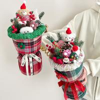 China Christmas Plush Fabric Doll Finished Bouquet Christmas Eve Gift Birthday Present for Girlfriend for sale