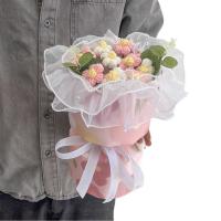 China Birthday Gift Handmade Knitted Woolen Flower Bouquet Roses Gift for Girls and Best Friends Graduation Finished Product Creative Valentine's Day and for Teachers for sale