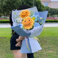 China Smiling Face Sunflower and Common Sunflower Woolen Flower Bouquet Finished Product Birthday and Valentine's Day Gift Handmade Knitted Flowers Cross-border Wholesale for sale