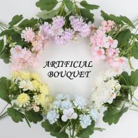 China Plastic Hydrangea and Daisy Bouquet A Timeless Addition to Your Home or Event for sale