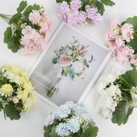 China Plastic Hydrangea and Daisy Bouquet A Timeless Addition to Your Home or Event for sale