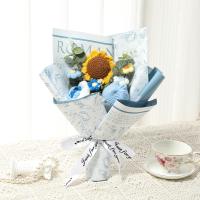 China 20x35cm Hand-Knitted Bouquet Sunflower and Rose Simulation Wool in Multiple Colors Ideal for Valentine's Day and Birthdays for sale