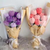 China Hand Knitted Flower Yarn Crochet Heart Shape Flowers Hand Woven Bouquet Wedding Decoration Handmade Valentine's Gift for Lovers for sale