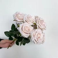 China Newly designed artificial rose bouquet wall decoration for sale