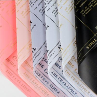China European-style English newspaper, Korean bouquet paper, flower packaging materials, flower art gift boxes, gift wrapping paper, flower shop wrapping paper for sale