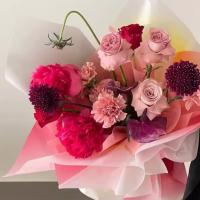 China Gradient color candy, glass waterproof plastic, flower wrapping paper, bouquet packaging material, flower shop supplies, factory direct delivery for sale
