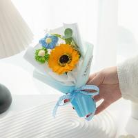 China Handmade sunflower puff bouquets, finished flower bouquets, festival gifts for sale