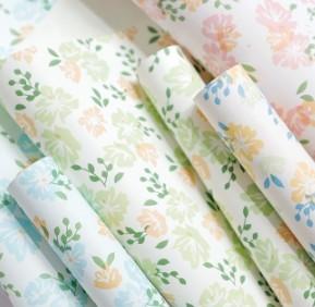China Fresh Little Flower Luo Qing Waterproof Flower Packaging Paper for sale