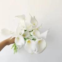 China Delicate Soft Decorative Wedding New Year Decorations Home Table Items Silk Artificial Flowers Calla Lily for sale