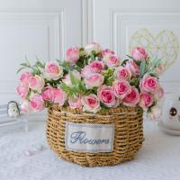 China Small roses are used to decorate wedding bouquets and hotel home furnishings for sale