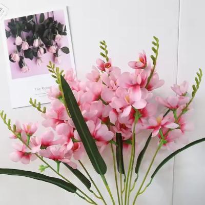 China High-End Fragrant Snow Flowers Artificial Bouquets Wedding Table Hotel Home Decor Flower Arrangement Ornaments for Photography for sale
