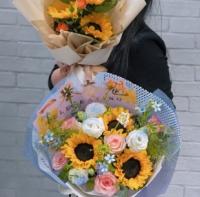 China Graduation season, high school entrance examination, flower wrapping paper for sale