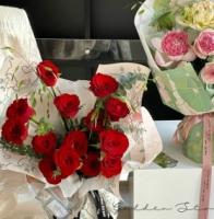 China Valentine's Day Ancient Style Oil Painting Lotus Underglaze Beauty Flower Packaging Paper for sale
