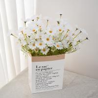 China Chamomile, daisies, artificial flowers, living room ornaments, home decoration, photography props, wedding bouquets, artificial flowers for sale