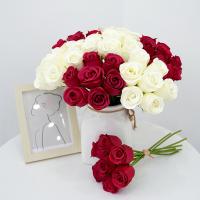 China Wholesale of 7-head simulated roses, imperial rose hand-held rose bouquets for home, hotel, wedding and auditorium decoration for sale