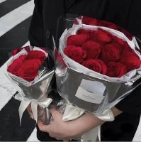 China Mirror-finished flower wrapping paper, silver glossy paper, waterproof thickened cellophane, diy materials for flower shop bouquets and gifts for sale