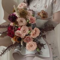 China Victoria's original printed paper, double-wrapped flower paper, fresh flower bouquet packaging, festival flower bouquet diy flower materials for sale