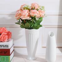 China Simulated Rose Single Rose Wholesale Wedding Home Decoration Flower Arrangement Simulated Rose Bundle for sale