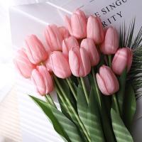 China Simulated bouquet with moisturizing touch, tulip high-end flower arrangement, living room cake decoration, fake flower decoration, dried flowers for sale