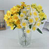 China A bunch of real narcissus flowers for a fresh and clean living room and dining table decoration, artificial floral art, silk flowers and artificial flowers for sale