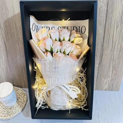 China Christmas Rose Tulip Simulated Flower Bouquet Confession Birthday Gift Manufacturer Wholesale Bouquet Gift for sale