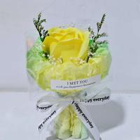 China INS style mini pocket meet small bouquet of roses for birthdays, Valentine's Day, and Women's Day gifts for sale