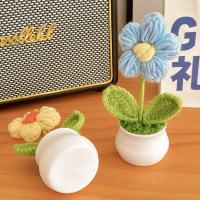 China Birthday gift for girls: puff pastry, small flower potted plant, desk decoration, hand-woven artificial wool, artificial flower for sale
