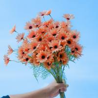 China Chamomile simulation, small daisy, fake flower, living room decoration, dining table, fake flower decoration, flower arrangement, ornaments, photography props for sale