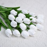 China Cross-border bestseller PU tulip artificial flowers, Amazon wedding bouquet decoration, living room and home decoration artificial flowers for sale