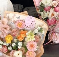 China Mihua Ji Kraft Paper Flower Arrangement Flower Packaging Paper for sale