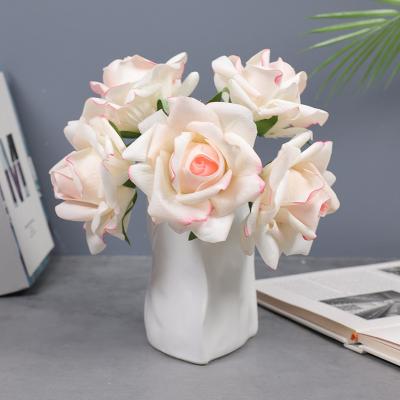 China High end simulation flower with moisturizing and hydrating rose bouquet, with a 5-head curled edge, decorated with fake flowers for weddings for sale
