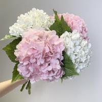 China Biomimetic hydrangea flowers, simulated flowers, moisturizing touch, hydrangea bouquets, living room dining table decorations, wedding flower arrangement decorations for sale