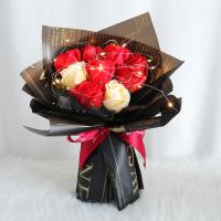 China Cross-border creative gift roses, hand-held bouquets, Valentine's Day, Qixi Festival, Mother's Day, birthday gifts, soap and flower wholesale for sale