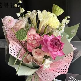 China Hollow out West Window Bamboo Fenghua Paper Flower Arrangement Flower Packaging Paper for sale