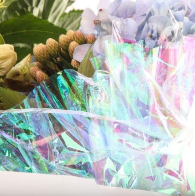 China Florist Wrapping Paper End Iron-Colored Rainbow Film Waterproof Fresh Flower Gifts and Beautiful Flower Bouquets for sale