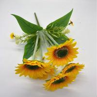 China Simulated Flowers Sunflower Fake Flower Bouquet Sunflower Handkerchief Flower Bouquet Wedding Hotel Decoration Flowers for sale