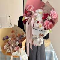 China 35*50cm Speacialty Paper Packaging The Ideal Choice For Eternal Night Star River Flower Arrangement for sale