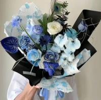 China Colored Ink Relief Fenghua Paper Flower Arrangement Flower Packaging Paper for sale