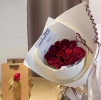 China 57*57cm Kraft Paper Internet Celebrity Ballet Style DIY Floral Flower Wrapping Paper for sale