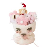 China Valentine's Day and Christmas gifts for your girlfriend and best friend: setting up a stall with dolls, bouquets, handmade plush toys, and flower gifts for sale