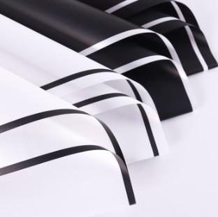 China Black and White Aristocratic Matte Floral Flower Wrapping Paper for Bouquet Packing in Many Colors for sale
