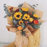 China Many Colors Vintage Kraft Paper for Book Wrapping Gift Wrapping Bouquet Packaging Flower Wrapping and English Newspapers for sale