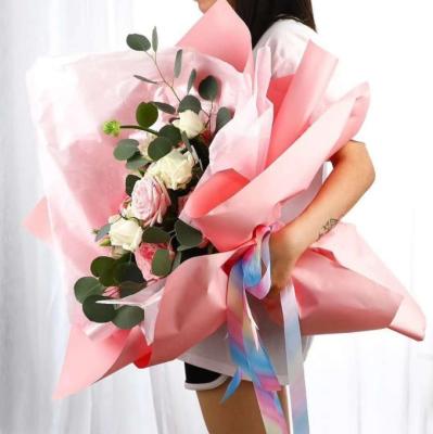 China 50*70cm Korean-style Thickened Waterproof Pearlescent Pear Paper for Flower Wrapping Bouquet Inner Lining and Cake Baking for sale